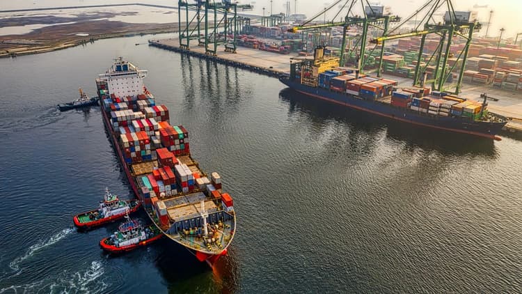 Songa v Gardsea Shipping: banking days clause did not extend ship sale ...