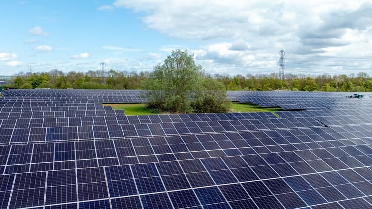 Dixon v Wakefield: High Court dismisses solar farm challenge on ...